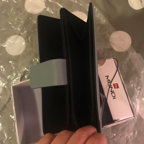 mundi | Bags | Mundi Wallet | Poshmark